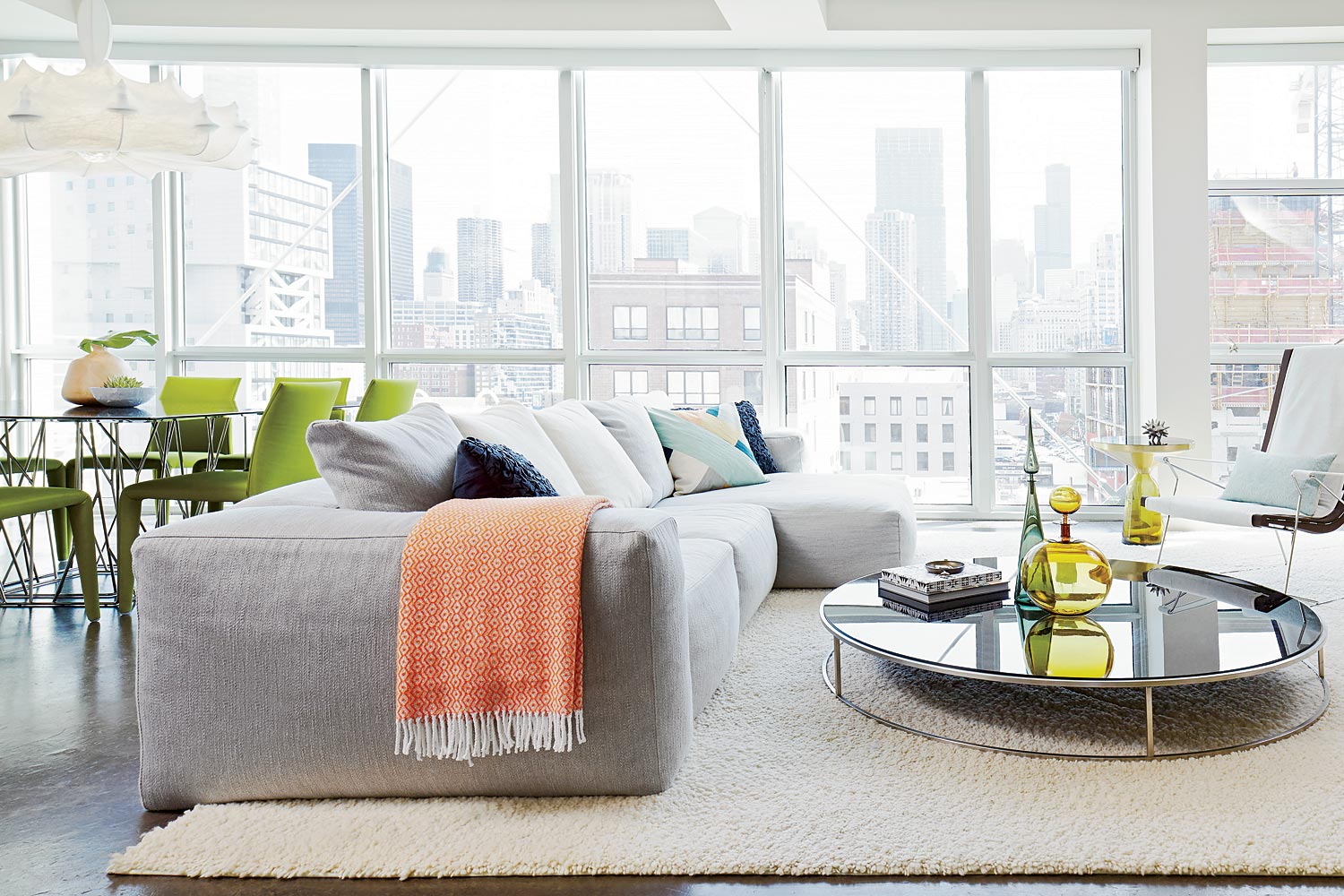 Tour This Colorful Condo in River North – Chicago Magazine