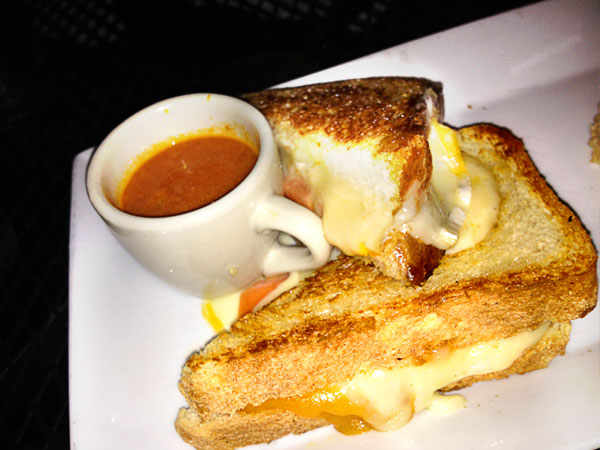 Grilled Cheese @ Old Oak Tap – Chicago Magazine