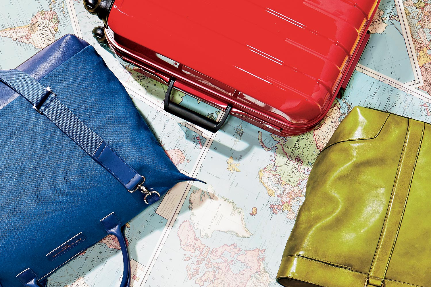 Five Bright Bags You Should Claim This Spring – Chicago Magazine