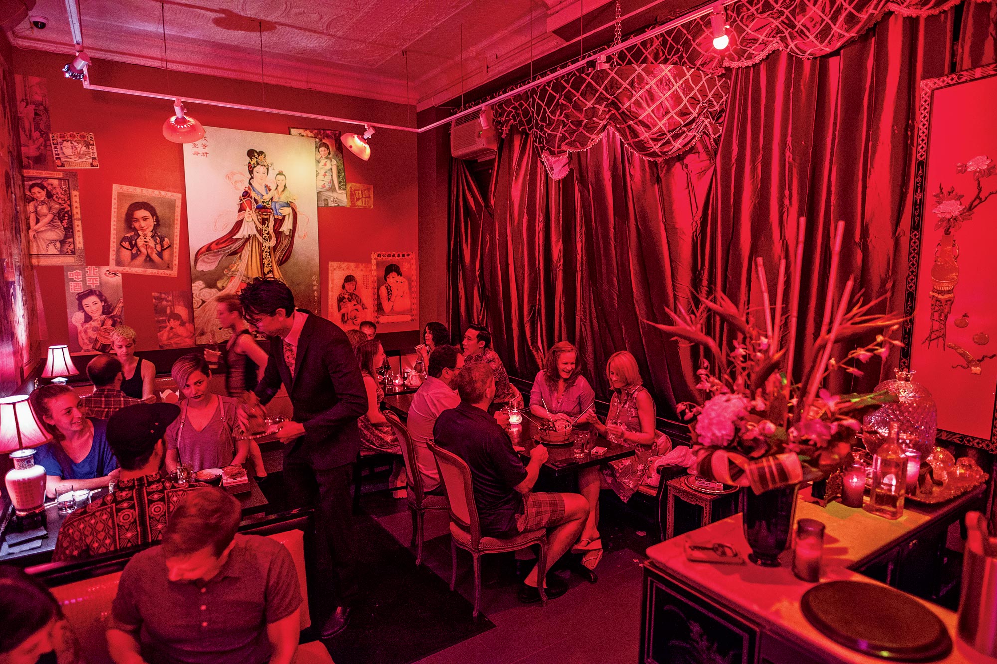 The Ladies’ Room – Chicago Magazine