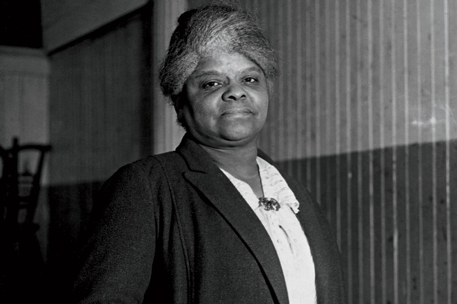 Five Things: The Original Queen B – Chicago Magazine