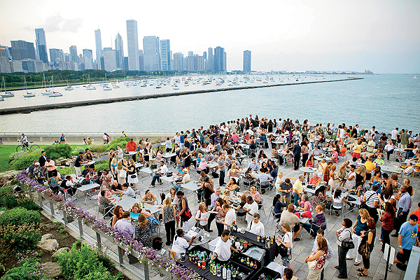 Top 10 Waterfront Bars in Chicago – Chicago Magazine