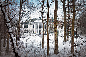 Estelle Walgreen Home Sells at Discount – Chicago Magazine