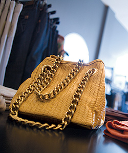 Shopper: Gray – Chicago Magazine