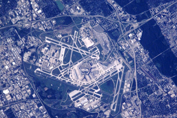 16 Awesome Photos of Chicago from Space – Chicago Magazine