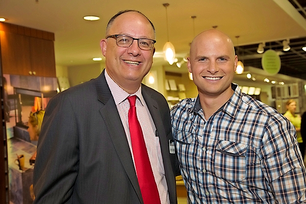 Chip Wade Event at Lewis Floor & Home – Chicago Magazine