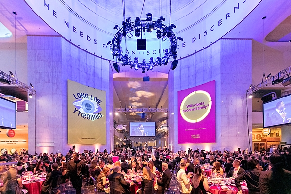 Museum of Science and Industry’s Columbian Ball – Chicago Magazine