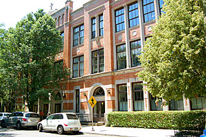 Two Thumbs Up for Thea Flaum’s Presale Renovation – Chicago Magazine