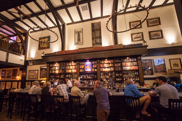 The Red Lion Pub Is Reborn as Chicago's Finest British Bar – Chicago ...