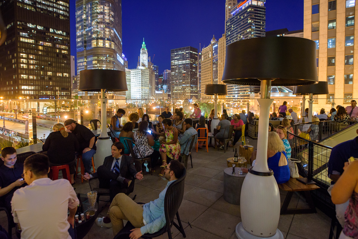 Raised Has a New Angle on Rooftop Drinking in the Loop – Chicago Magazine