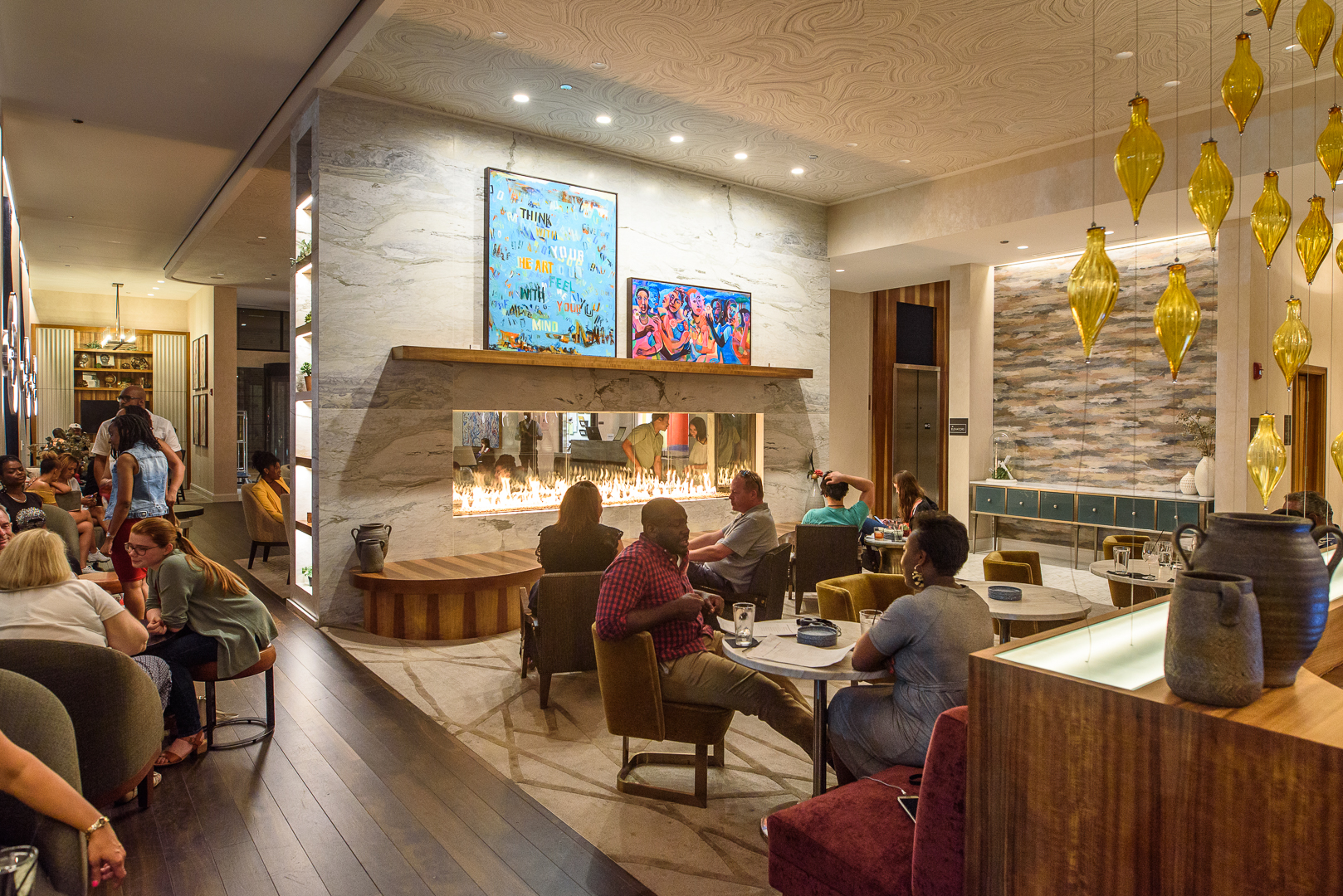 Mesler Kitchen Is More Than a Hotel Lobby – Chicago Magazine