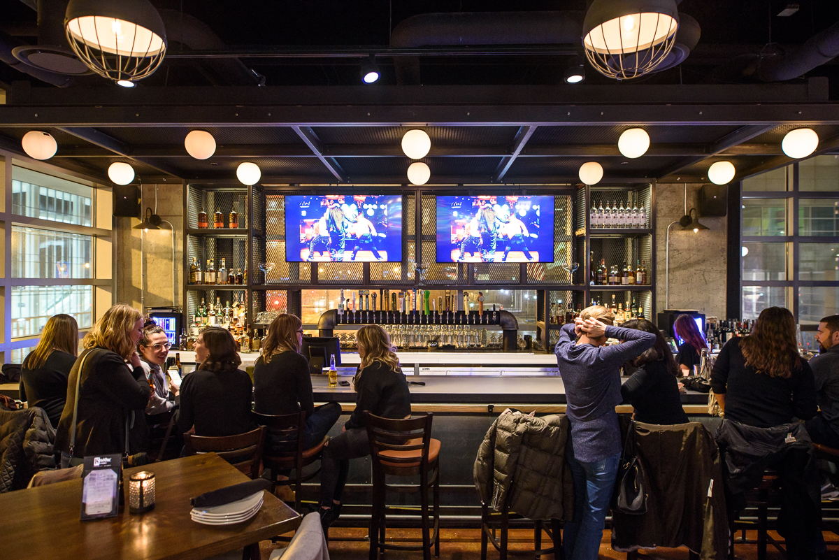 South Loop’s Fatpour Tap Works Is a Beer Den for Sports Fans – Chicago ...