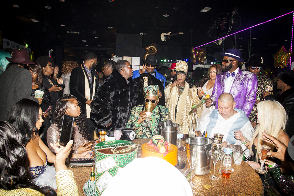 A Dazzling Look Inside The Don Magic Juan Player s Ball Chicago