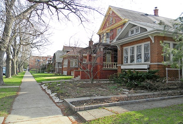 Bungalow Sales Are Booming on This Block in Ravenswood Manor – Chicago ...
