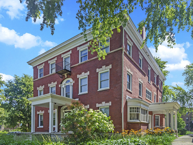 Some of the Biggest Homes for Sale in Chicago – Chicago Magazine