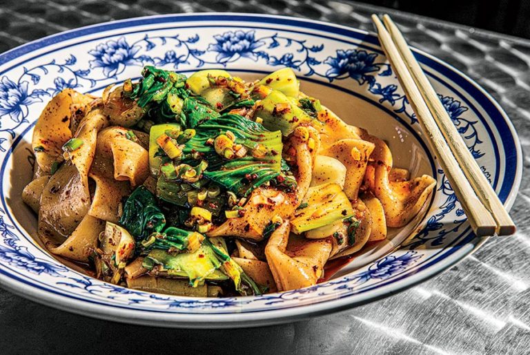The Five Best Noodle Dishes in Chinatown – Chicago Magazine