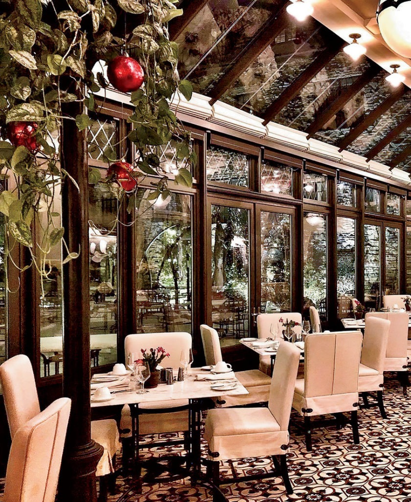 Winter Escapes: A Weekend – Chicago Magazine