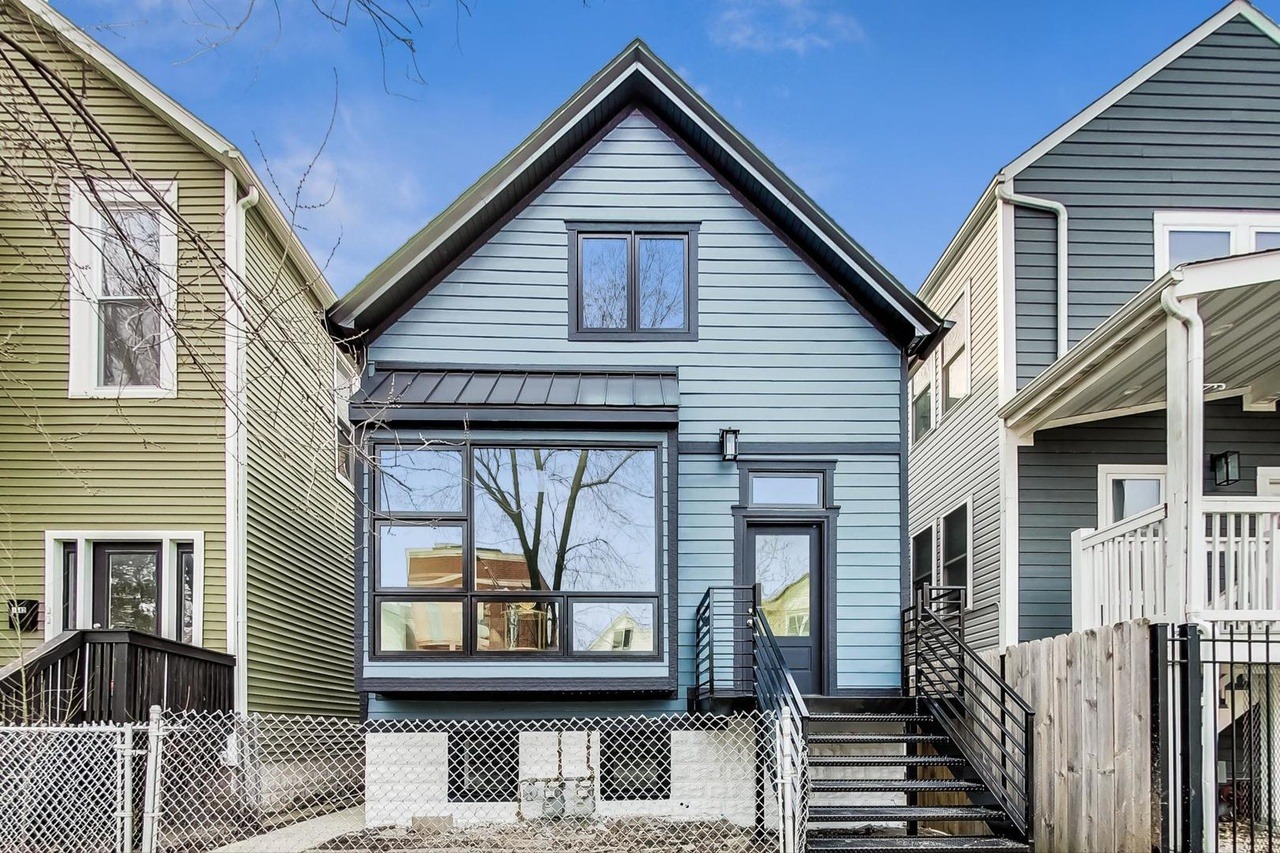 Five Workers Cottages For Sale – Chicago Magazine