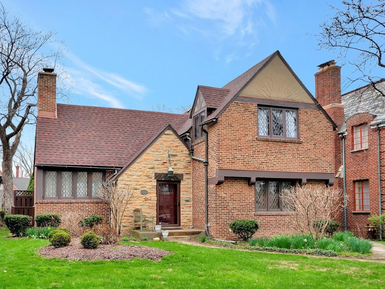 Handsome Historic Homes in Chicago For Sale – Chicago Magazine