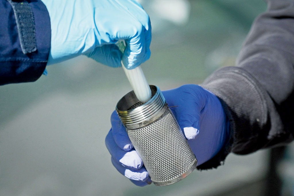 Innovations: The Tampon Test – Chicago Magazine