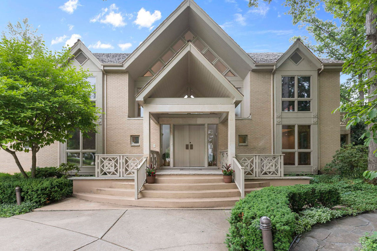 Totally 1990s Homes for Sale – Chicago Magazine