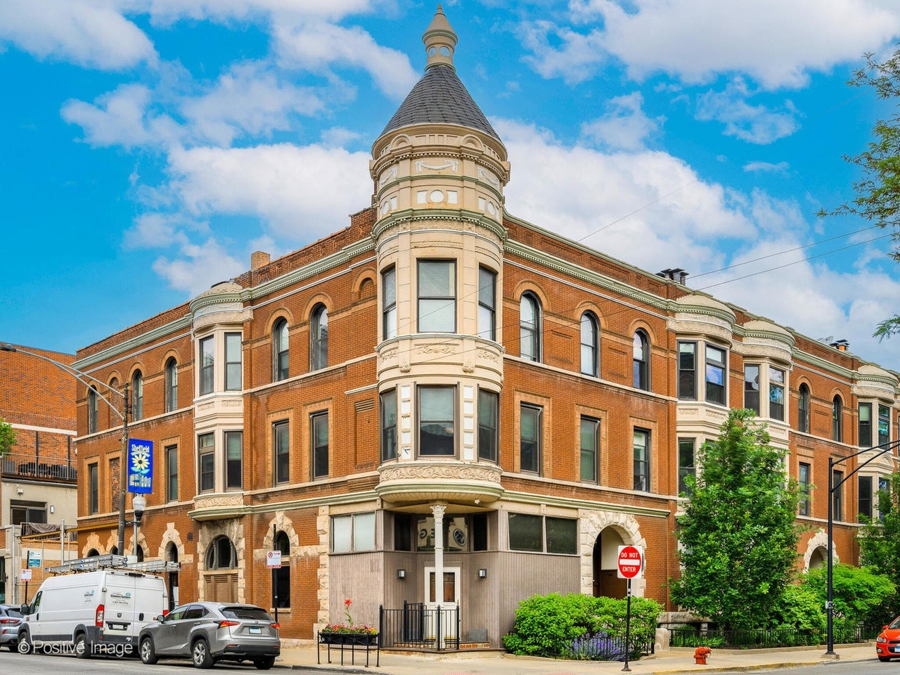 Five Lofts for Sale in Lincoln Park – Chicago Magazine