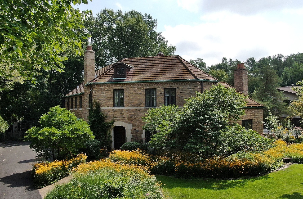 Old-World, European-Style Homes for Sale – Chicago Magazine