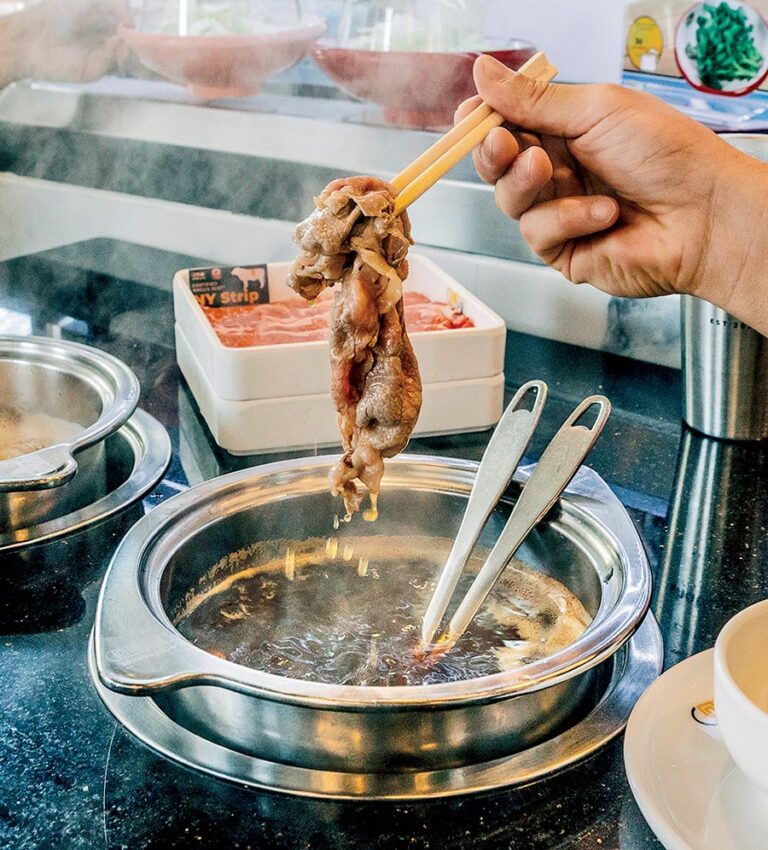 Hot Date – Chicago Magazine