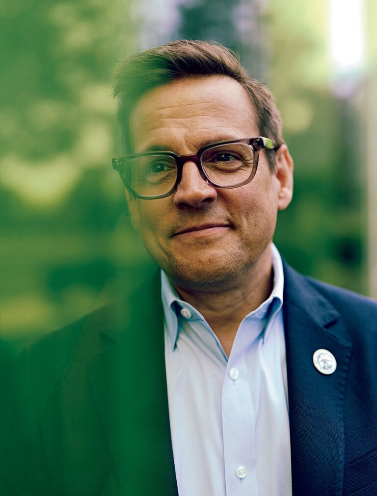 The Anti- Anti-Vaxxers – Chicago Magazine